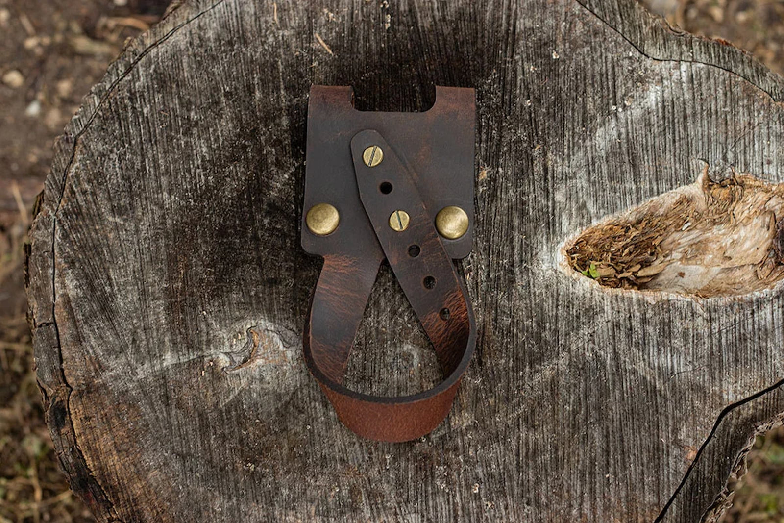 Hand Made Leather Axe Holster - Water Buffalo MOLLE Compatible Canada ...